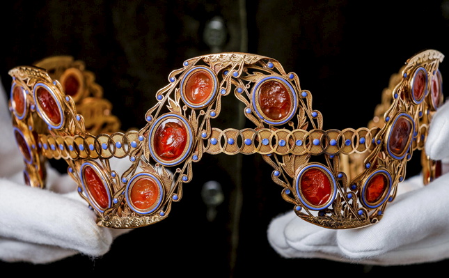 Empress Josephine Bonaparte's Tiaras Sell for $762,000